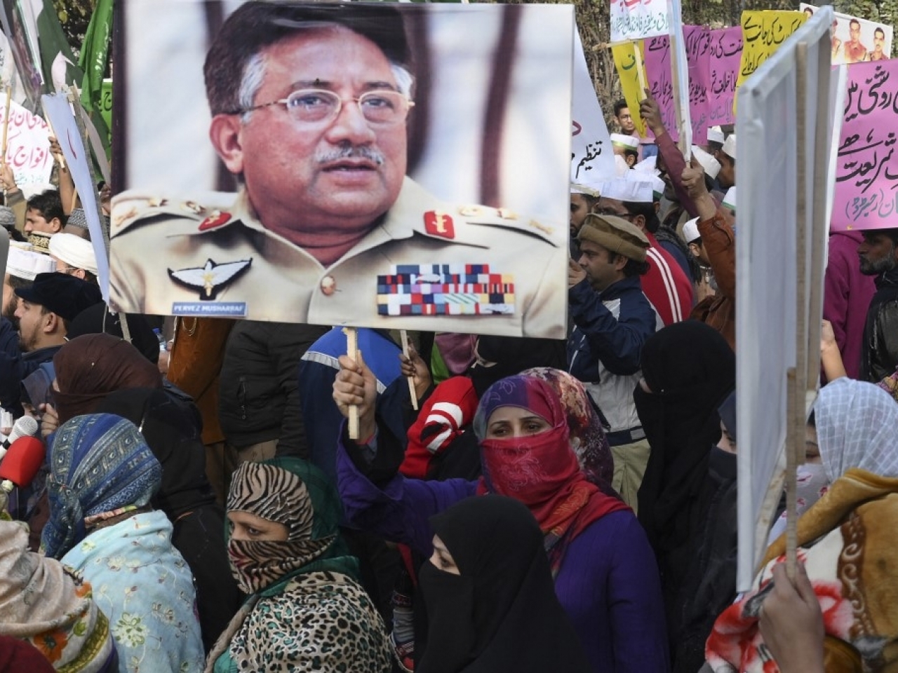 Former Pakistani president Musharraf dies aged 79 - RTHK
