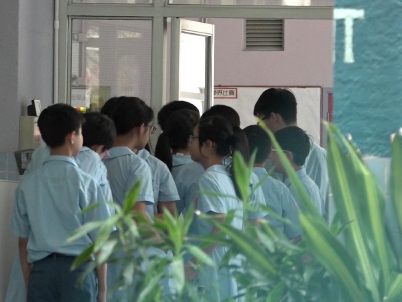 Most happy with secondary school allocation results - RTHK