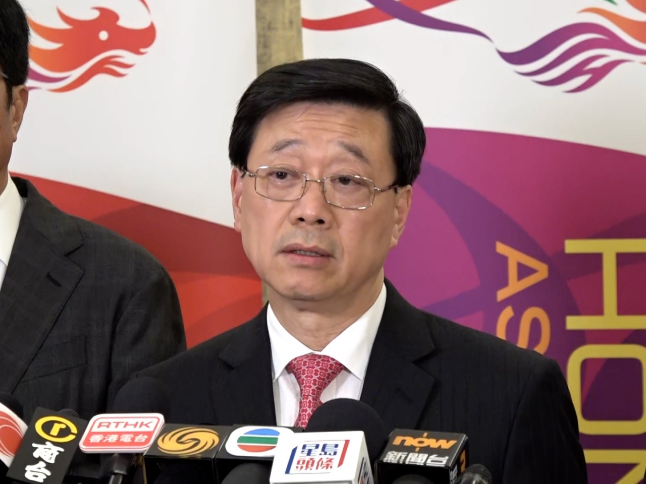 李家超稱將按APEC指引規則和習慣出席會議 - RTHK