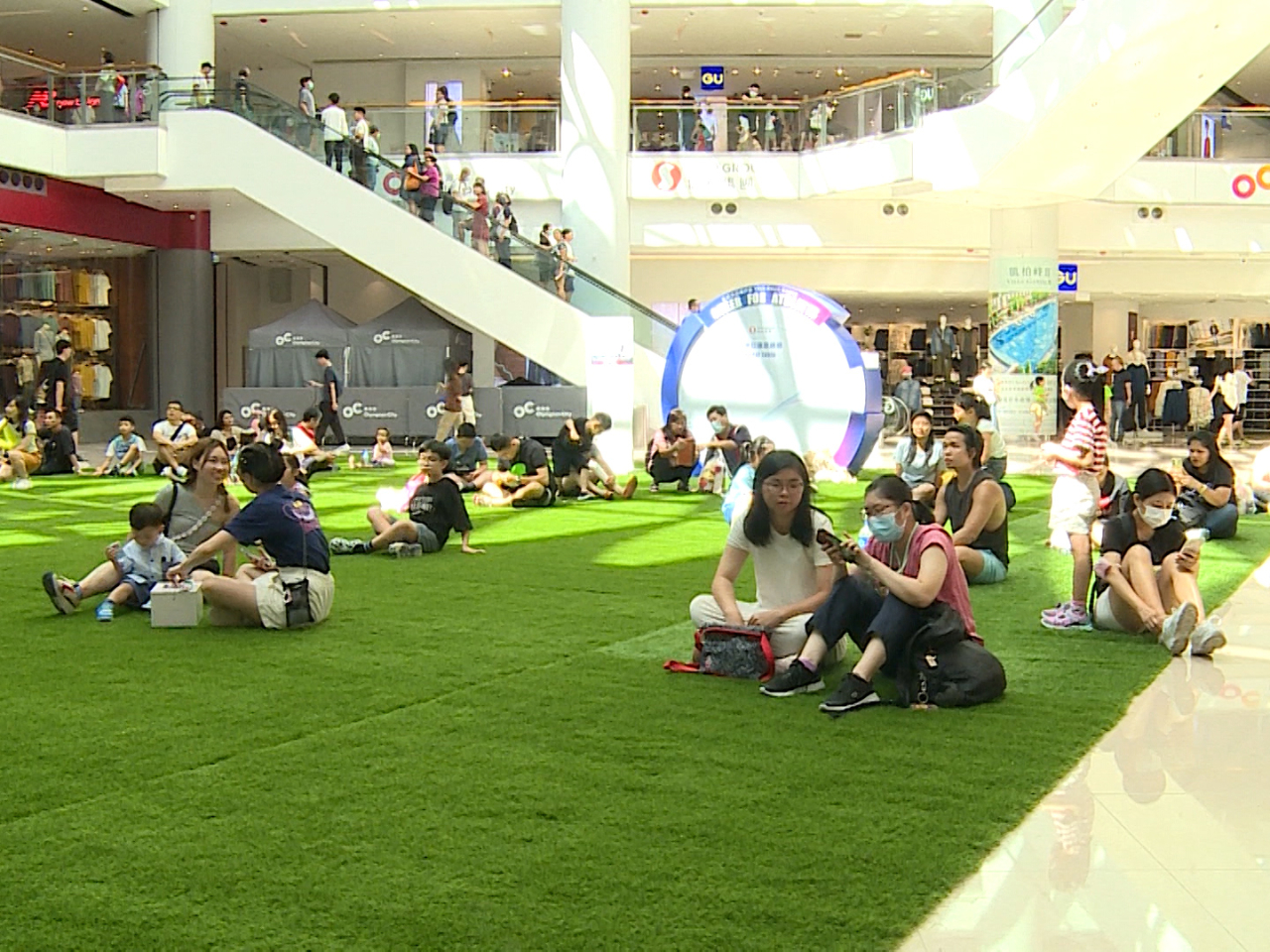 有大型商場直播亞運賽事 市民：氣氛不錯 - RTHK