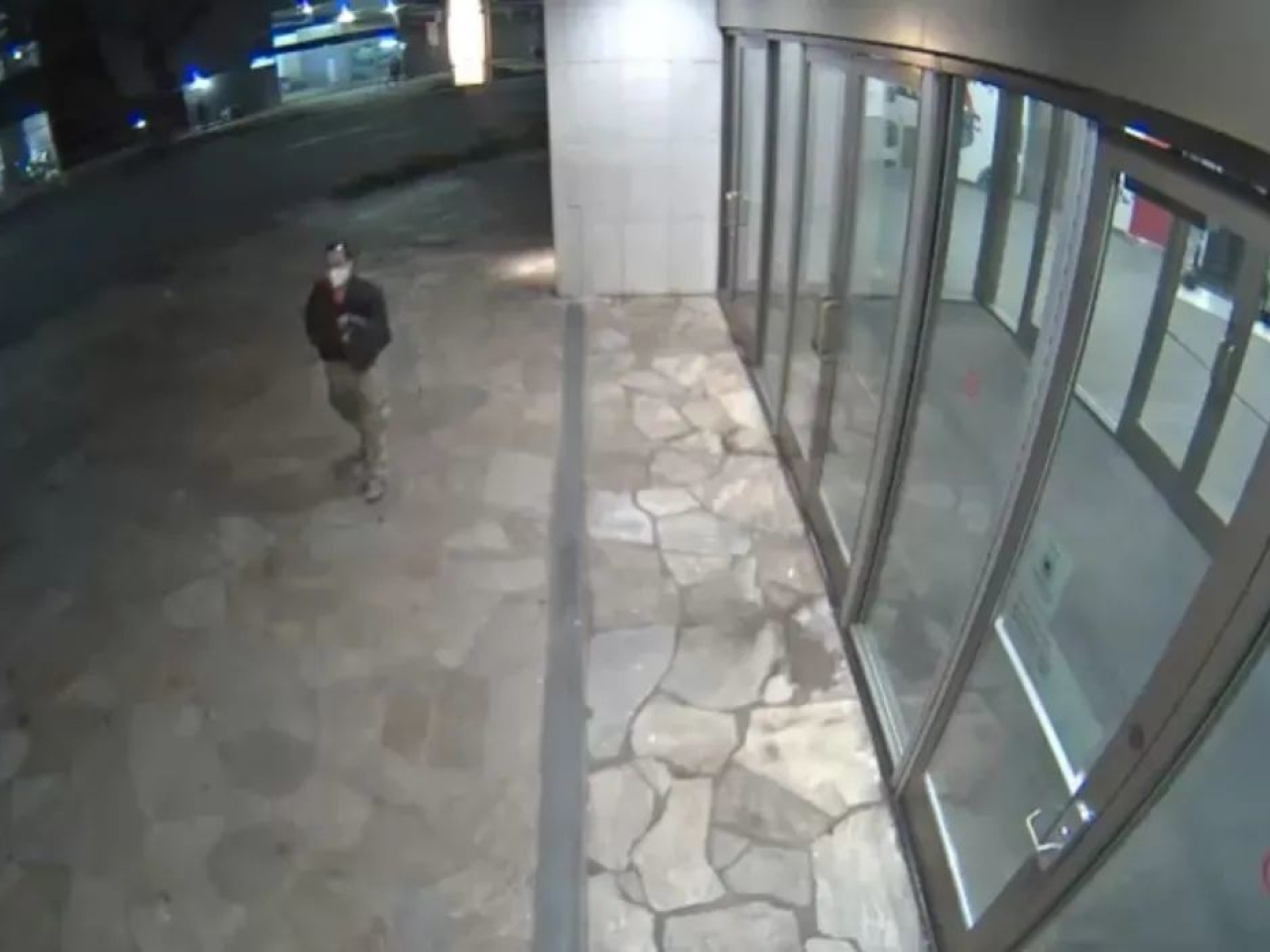 中國女子在檀香山被潑化學液體嚴重燒傷 中方提出交涉 新浪香港