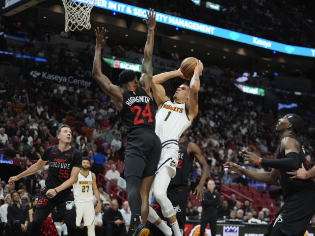 Denver back on top as Porter shines in Miami win - RTHK