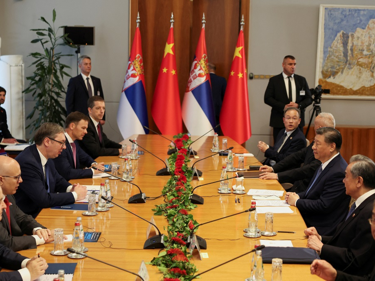 習近平：相信這次訪問必將開啟中塞關係嶄新的歷史篇章 - RTHK