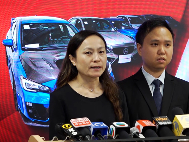 運輸署指定驗車中心人員及車房東主等20人涉廢氣測試造假被捕 - RTHK