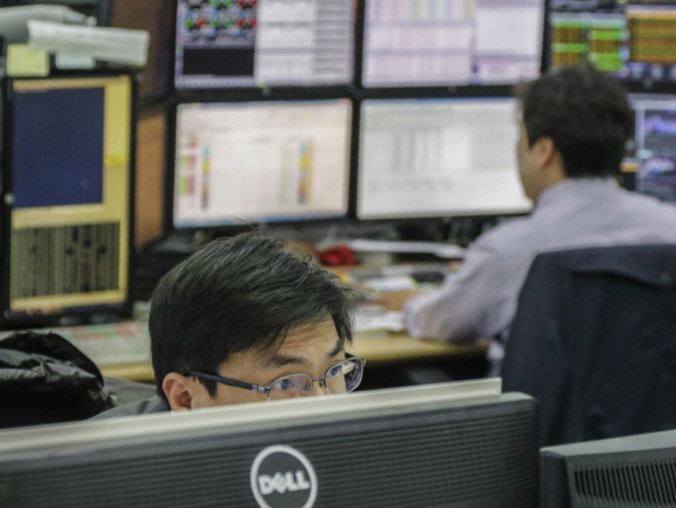 韓股低收1% 失守2500點 - RTHK