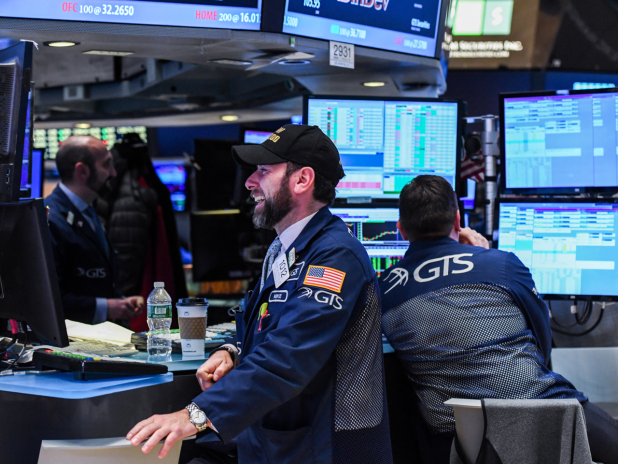 道指大升703點 納指升逾2% 美國上月核心CPI低於預期 - RTHK