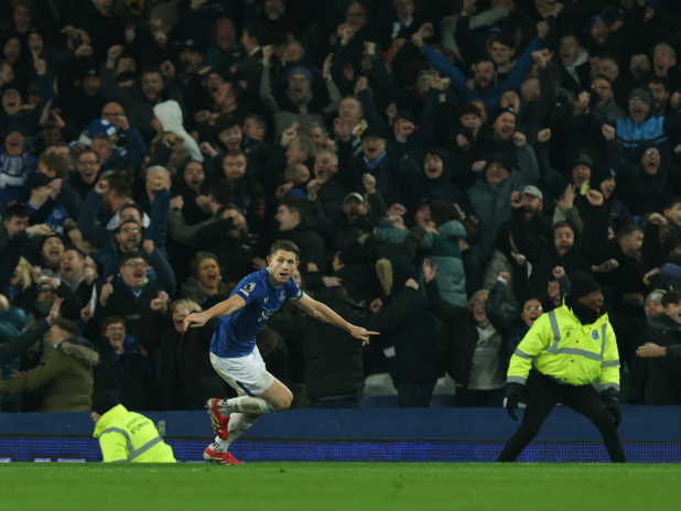 英超補賽 利物浦作客被愛華頓補時迫和2:2 - RTHK