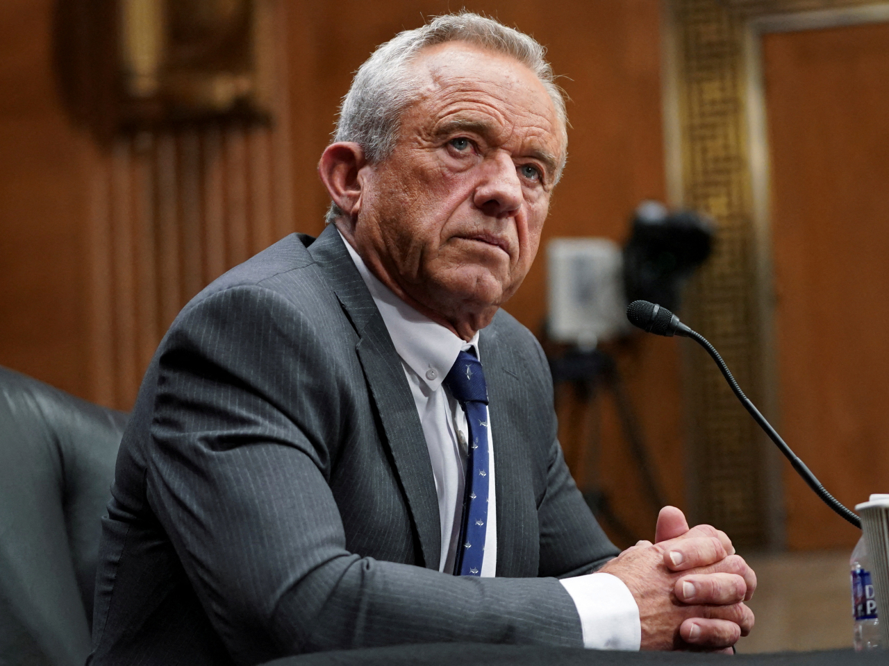 Vaccine critic RFK Jr sworn in as US health secretary - RTHK