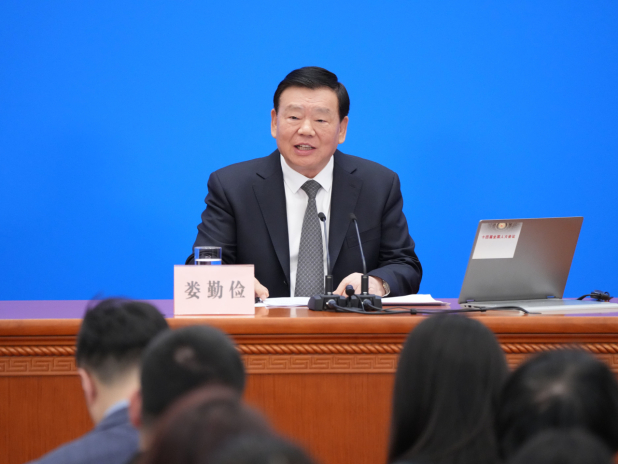 全國兩會｜婁勤儉：2024年2萬億元置換債券額度全部發行完畢 - RTHK