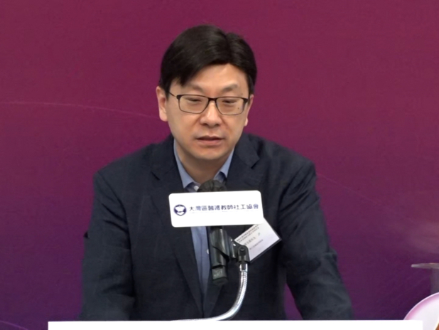 HK$2 tweaks can save govt nearly HK$700 million a year - RTHK