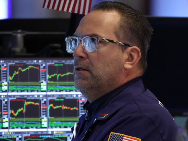 Nasdaq ends down 3.1% on Nvidia drop, economic angst - RTHK