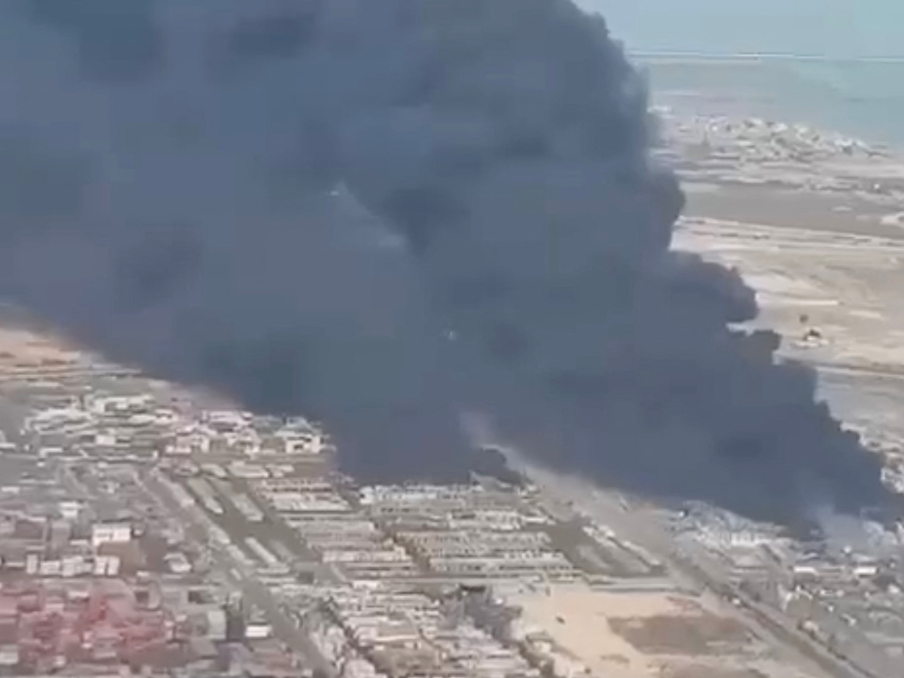 Massive explosion at Iranian port kills dozens - RTHK