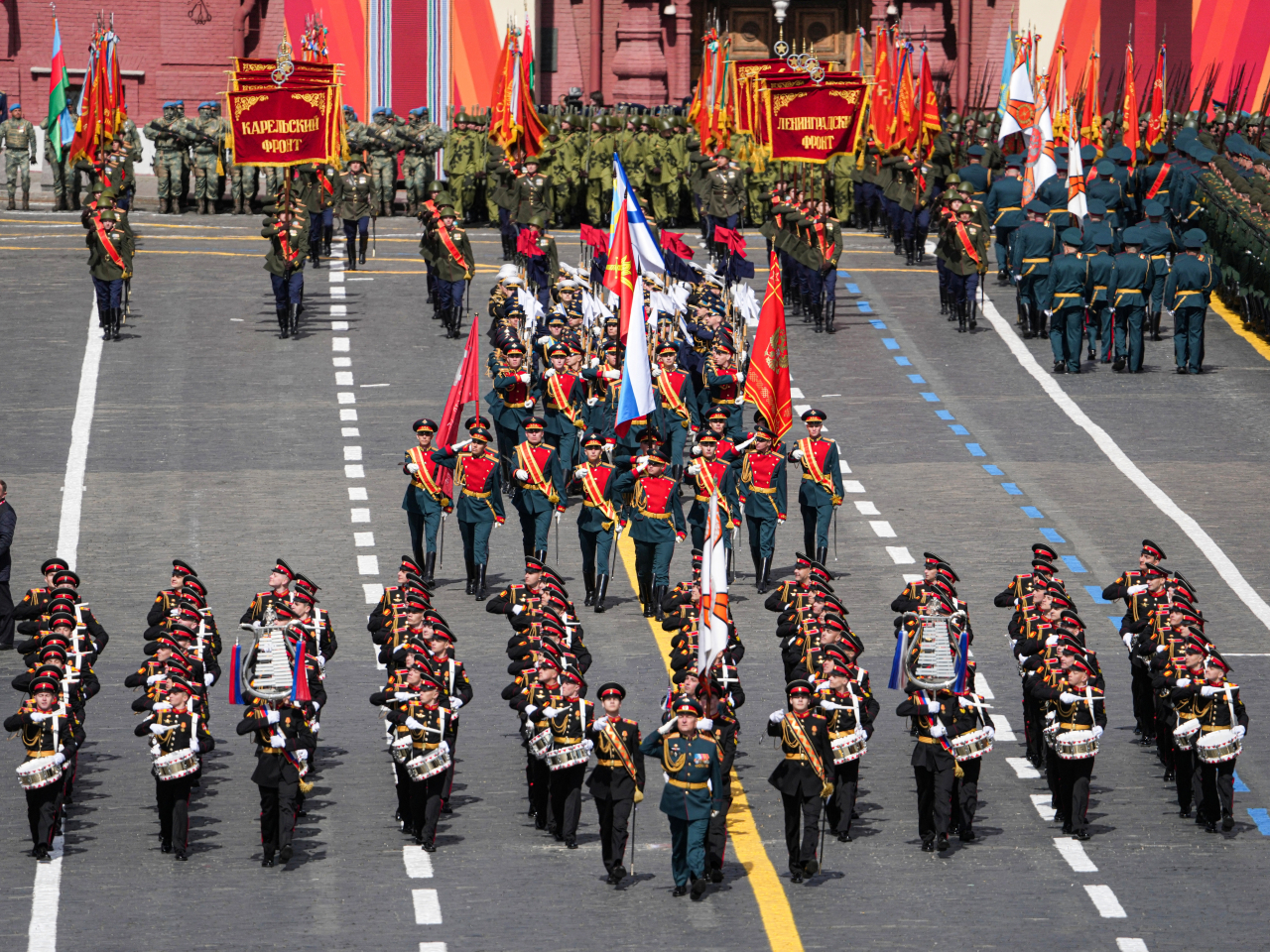Russia marks Victory Day with parade, Xi in attendance - RTHK