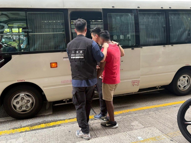 入境處反非法勞工行動拘捕16人 - RTHK