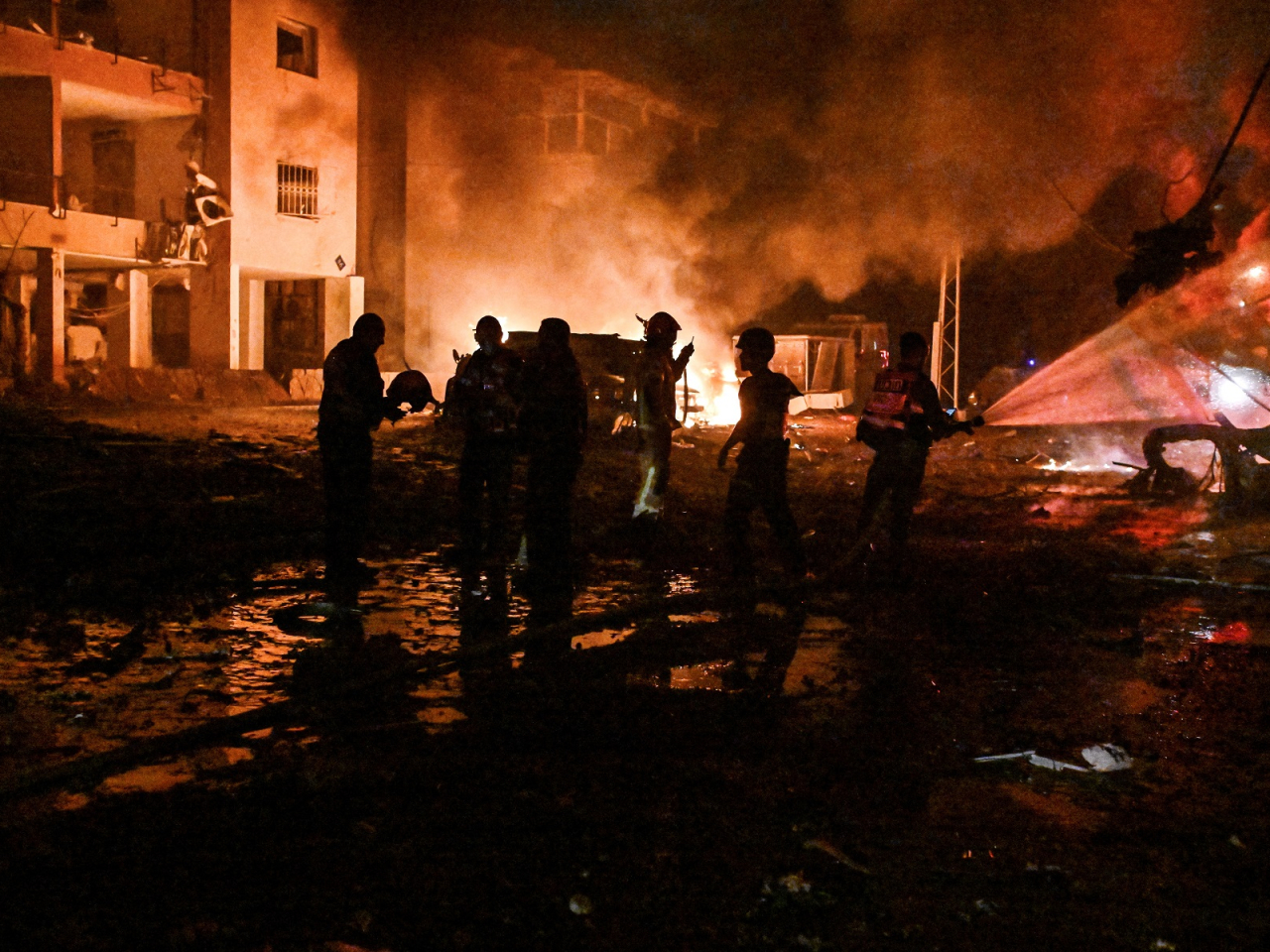 Israel pounds Iran, Tehran hits back with missiles - RTHK