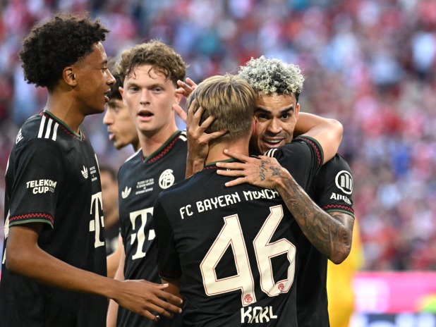 季前友誼賽 拜仁慕尼黑4:0大勝熱刺 - RTHK