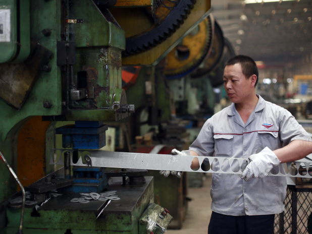 內地8月官方製造業PMI升至49.4 服務業商務活動年內新高 - RTHK