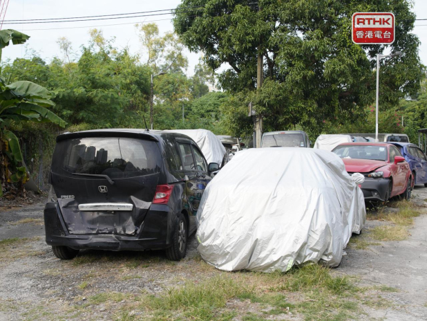 'Unlicensed cars exemption could last up to a decade' - RTHK