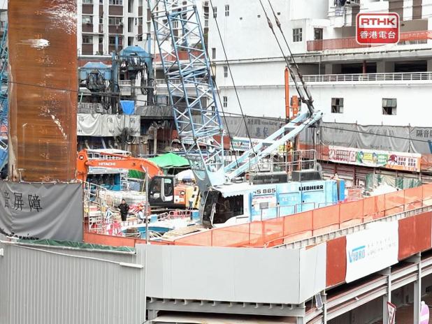 鰂魚涌濱海街地盤發現懷疑戰時炸彈 300人自行疏散 - RTHK