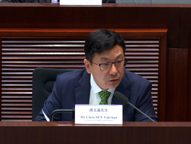 施政報告2025｜孫玉菡稱勞工處突擊巡查保障本地工人優先就業 - RTHK