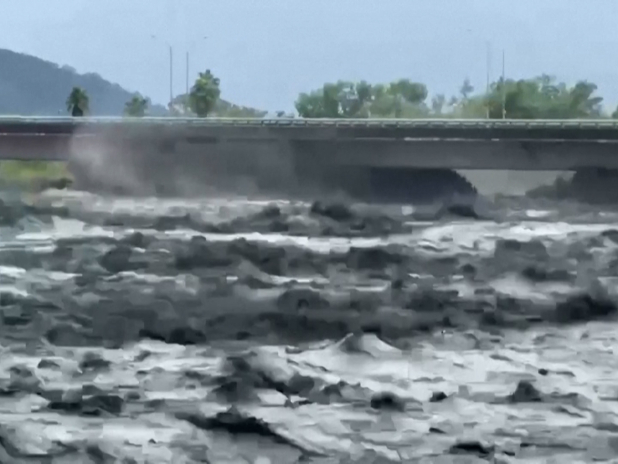 花蓮縣馬太鞍溪堰塞湖溢流增至17人死亡 - RTHK