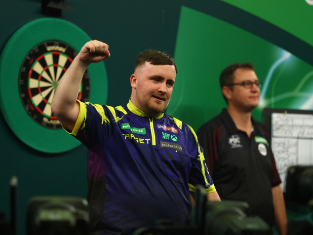 Darts champ hits all marks for third consecutive final - RTHK